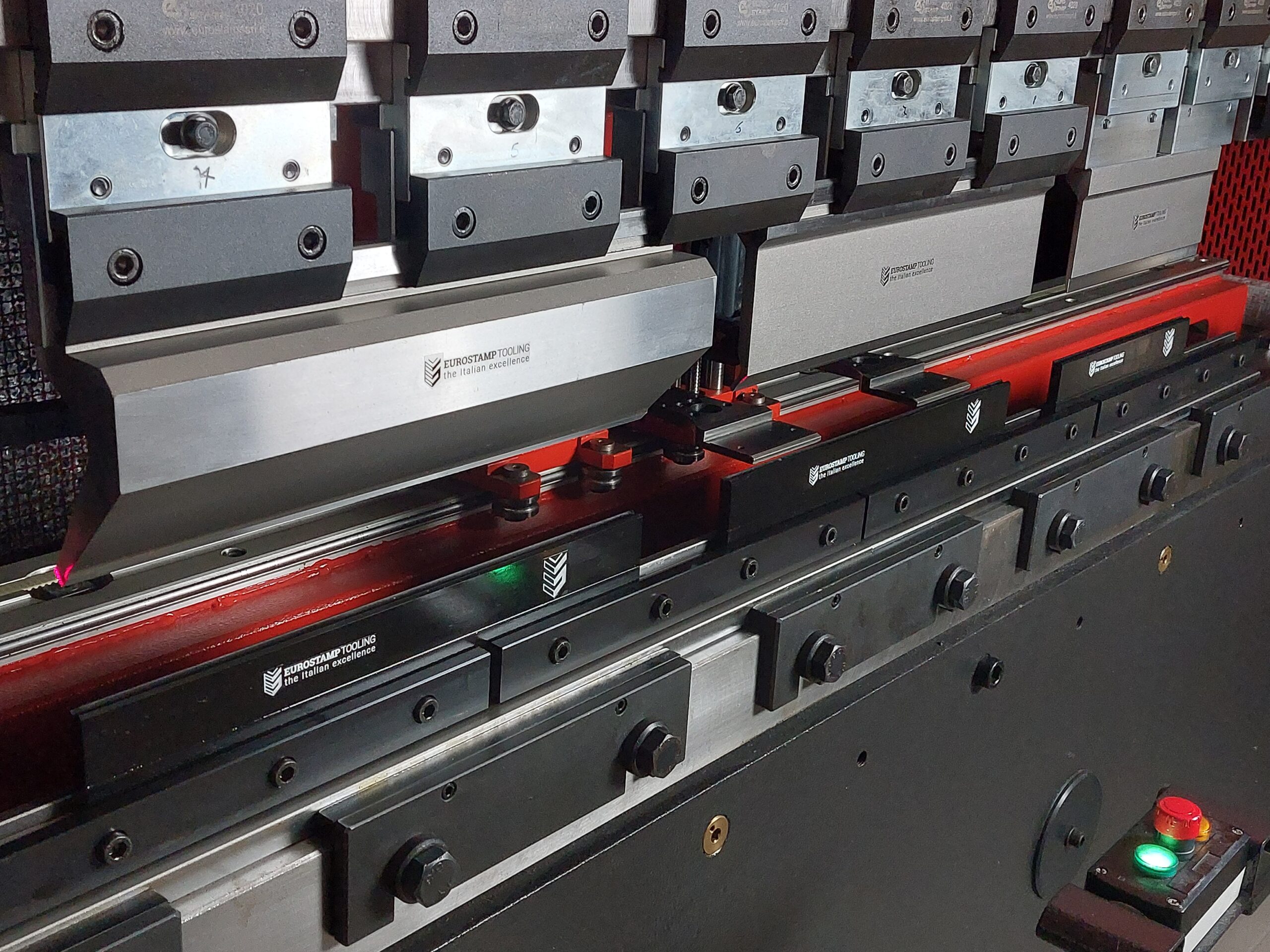Eurostamp press brake tooling - Waldec Group